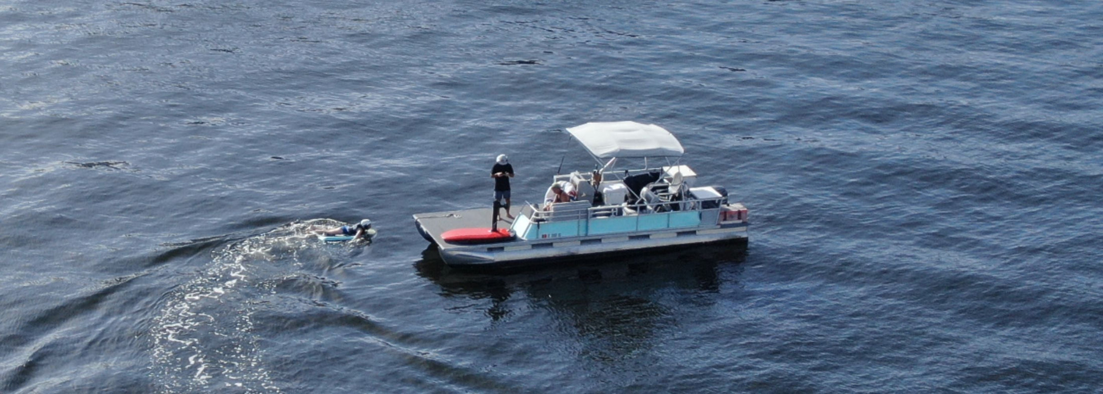 Beginner's Guide to Rebuilding a Pontoon Boat – Boat Suppliers